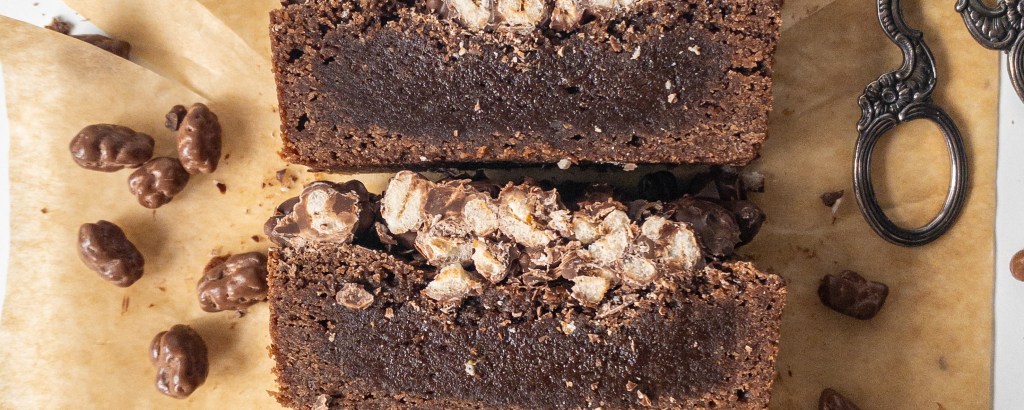 Chokladkaka med kinapuffar – Baka med Josefine