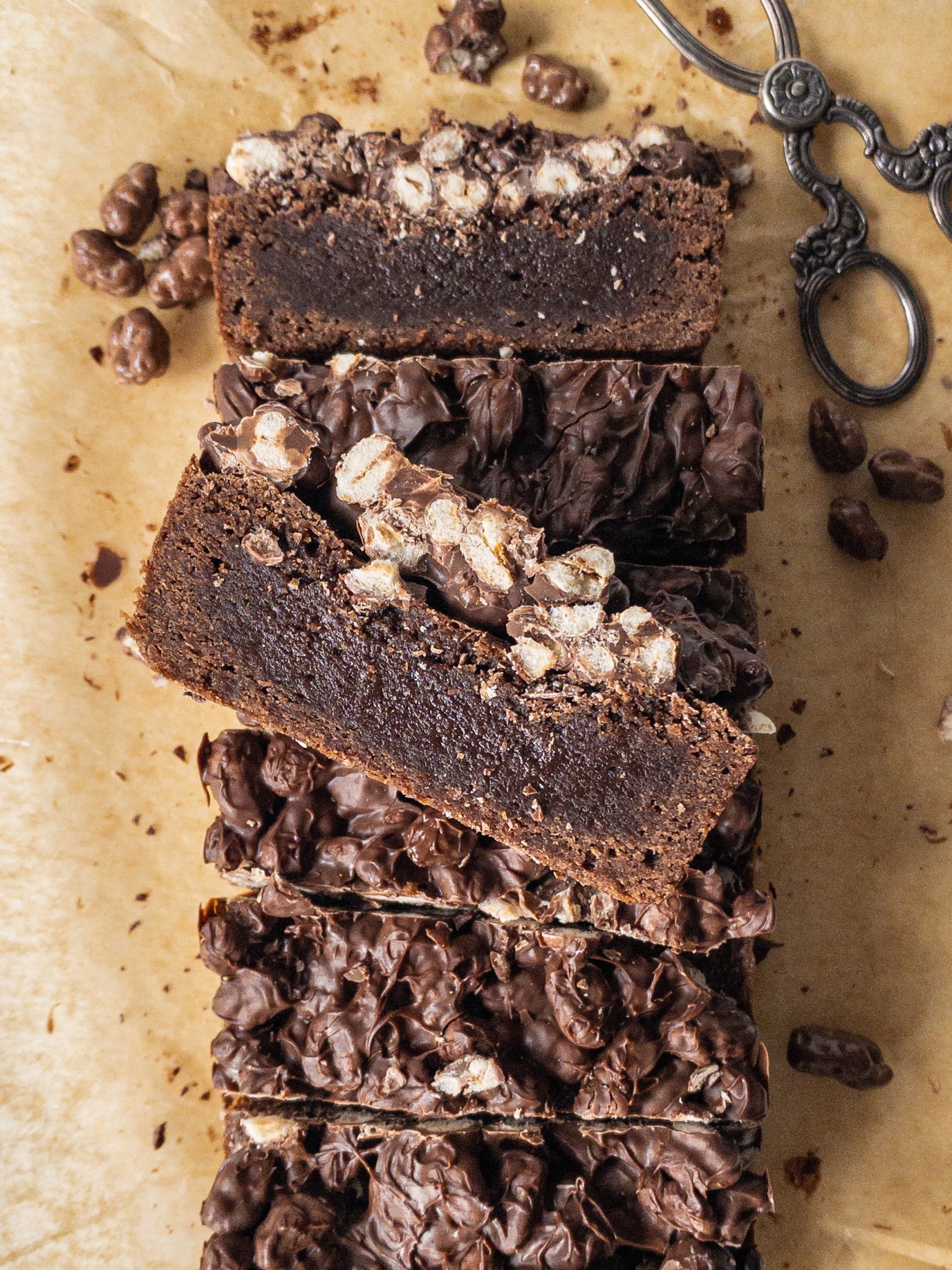 Chokladkaka med kinapuffar – Baka med Josefine